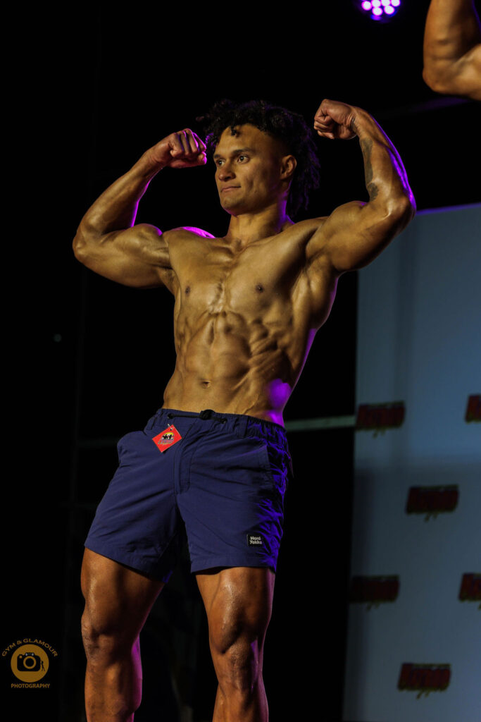 Natural Bodybuilding Posing — The Complete NatBod Guide